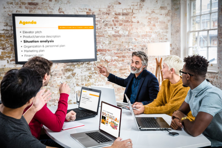 Barco 7-country survey reveals tech gaps in hybrid workplace - Installation