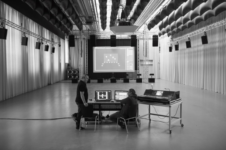 Product focus: d&b audiotechnik - Soundscape - Installation