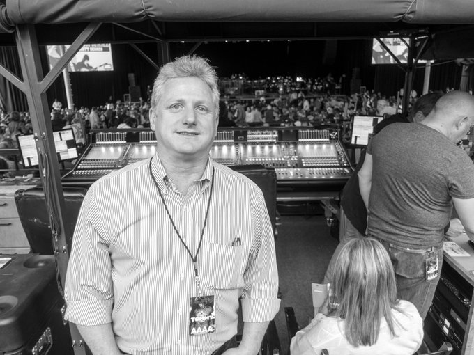 Shure announces the passing of Mark Brunner - Installation