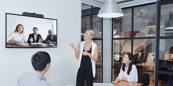 MAXHUB launches unified comms brand across Europe - Installation