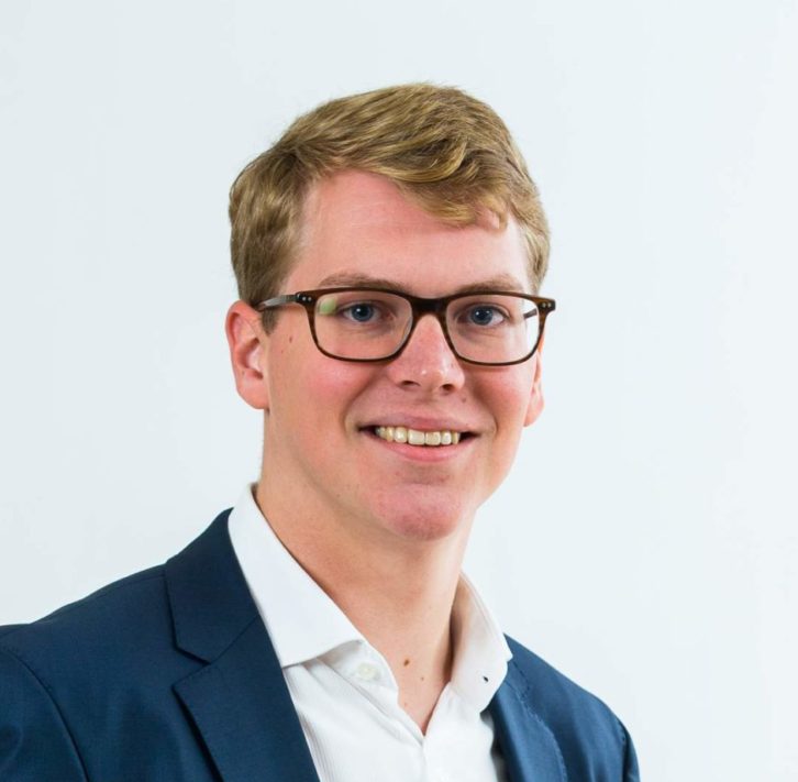 LCD, LED & RPC: Which technology is right for your business? - Installation