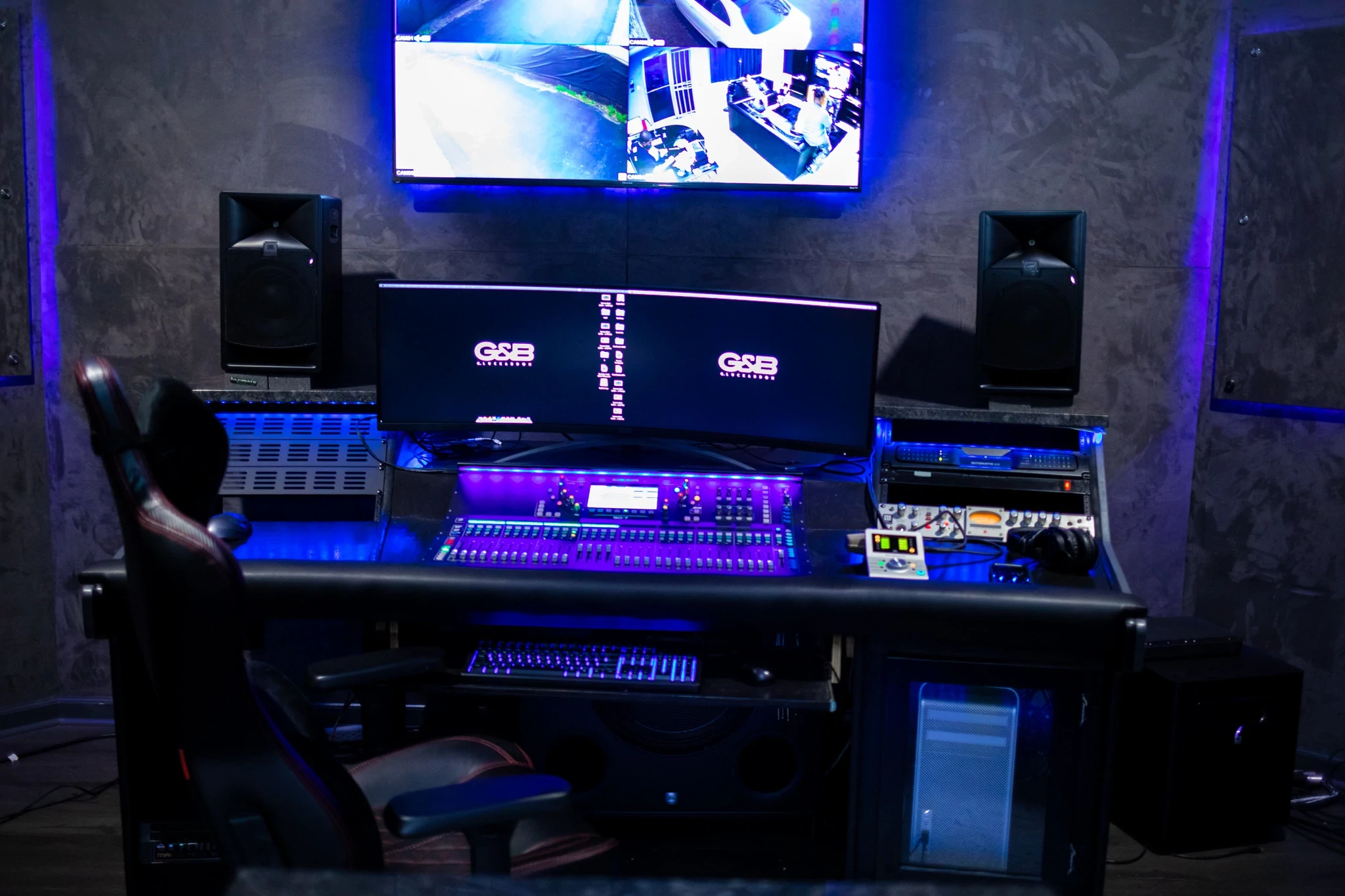 G&B Productions' studio enhanced by JBL monitors - Installation