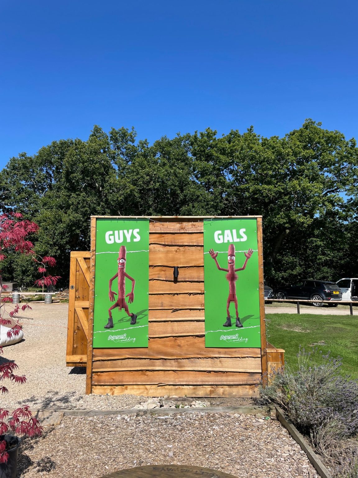 Signage specialist brings August sausage-themed wedding to life ...