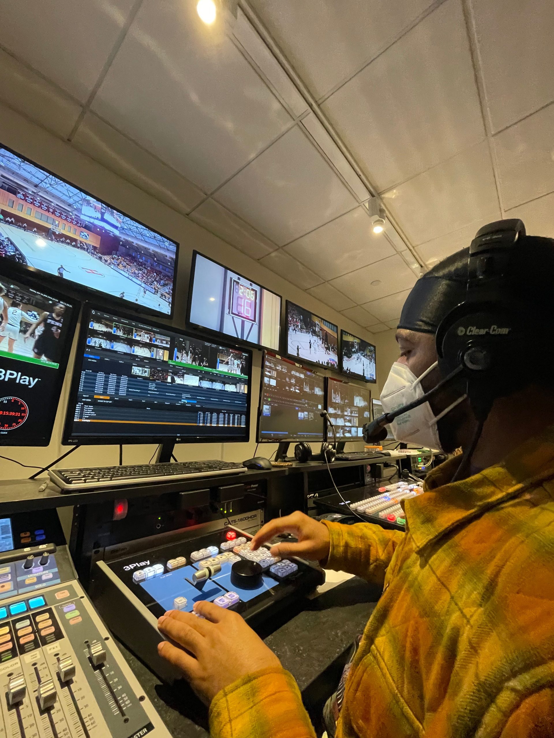 Clear-Com intercoms solutions upgrade Harvard Athletics - Installation