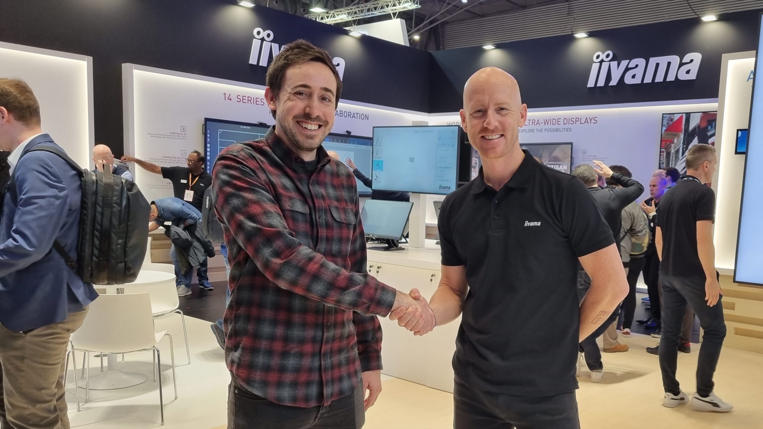 PSCo refreshes rental fleet with iiyama interactive displays - Installation