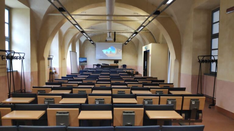 University of Insubria turns to Kramer AV to bridge the hybrid gap and ...