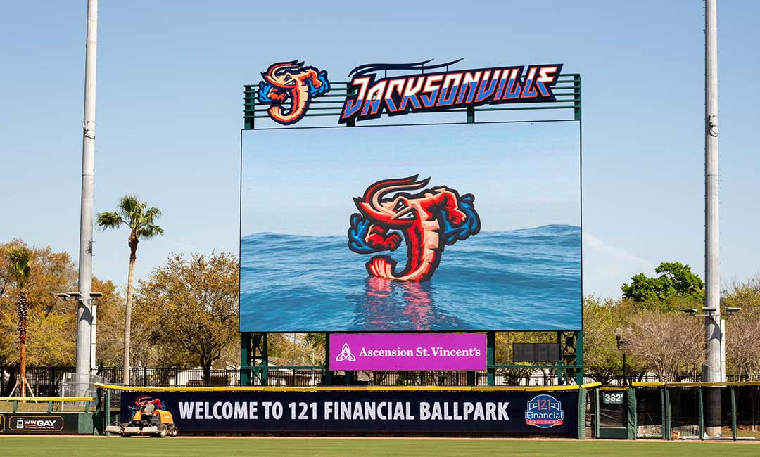 Jacksonville adds Daktronics display for Jumbo Shrimp fans - Installation