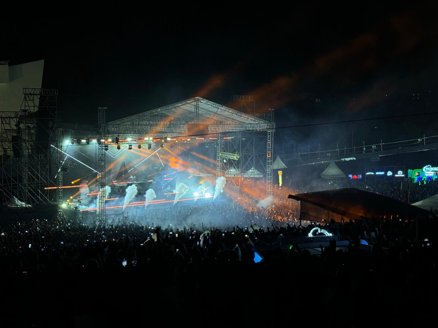 KG Movie and d&b stir up Indian fans at Norwegian DJ Alan Walker's ...